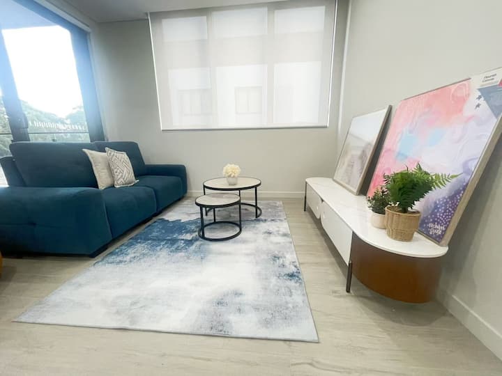 Chic 1-bed Retreat In Caringbah - Cronulla