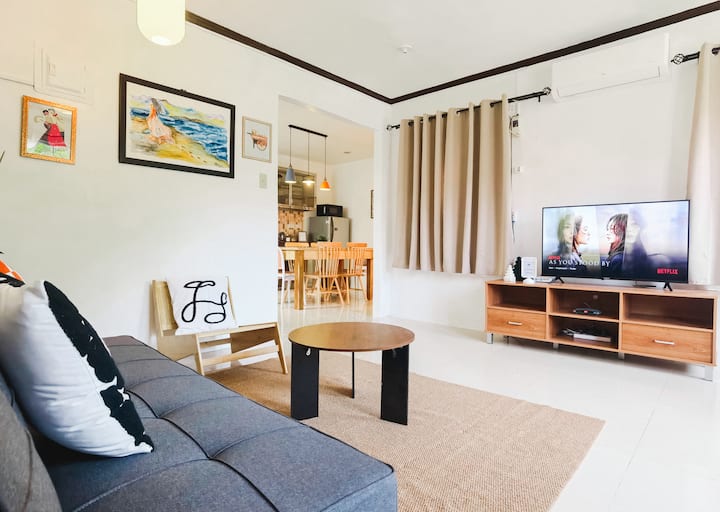 Gated Townhouse|fast Wifi + Pool | 10 Mins Airport - Puerto Princesa