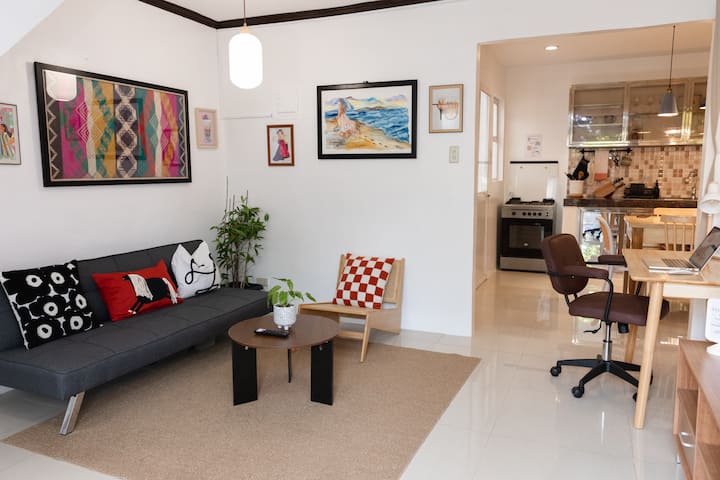 Quiet Townhouse | Super Fast Wifi -10 Mins Airport - Puerto Princesa