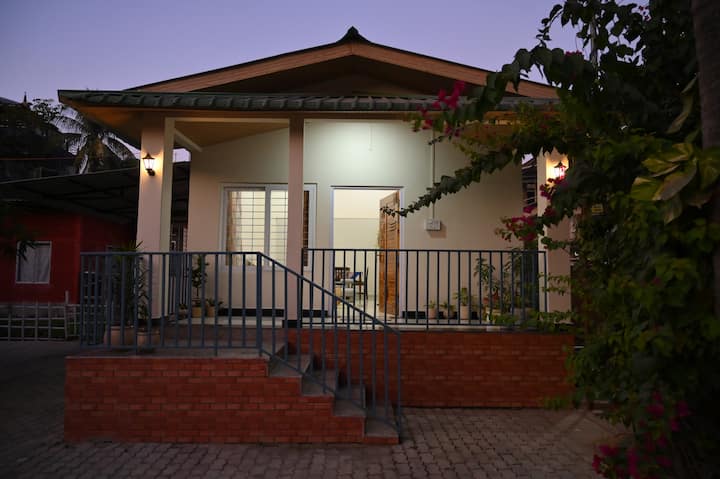 Rün Lirak: Lovely Home | 2bhk With Ac - Guwahati