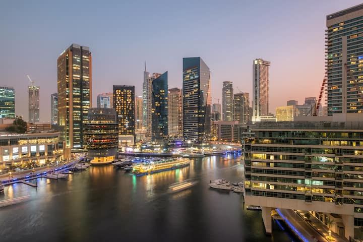 First Class | 1br | Scenic Marina Views - Dubai
