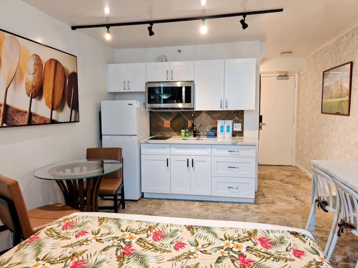 Wg 901 | Relaxing Queen Waikiki Suite W/balcony - Honolulu