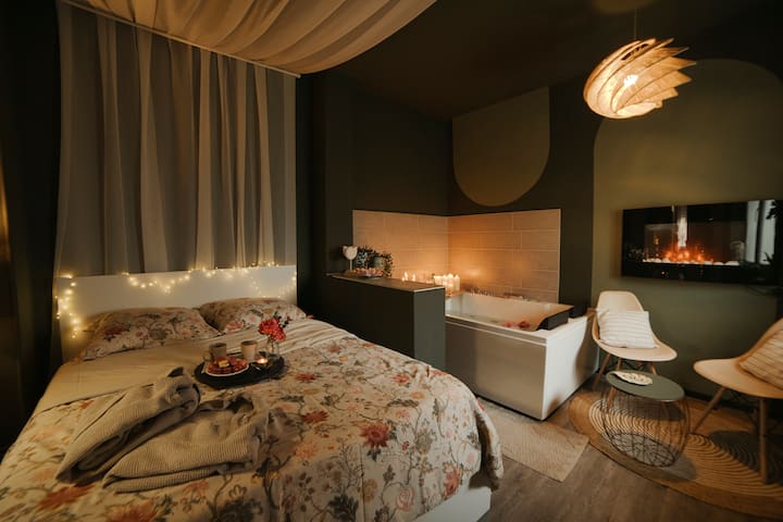 Bliss Insolite/jacuzzi Privée/5 Min Centre Ville - Alsace