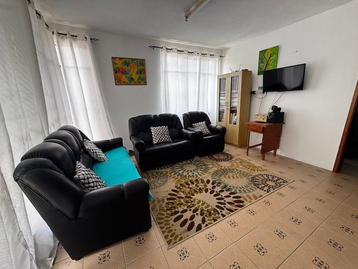 Lotus Apartment - Near Station Metro-belle Rose - モーリシャス