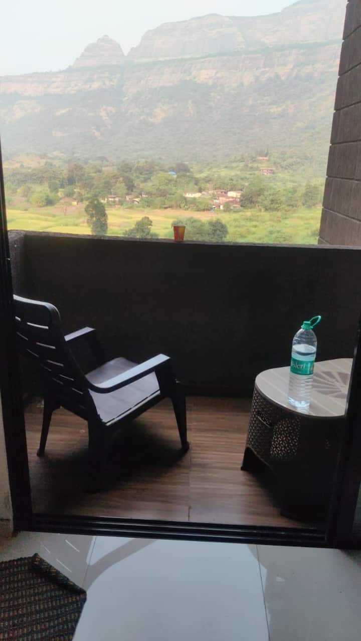 Rajmachiviewstay - Panvel- Wake Up To The Mountain - Maharashtra
