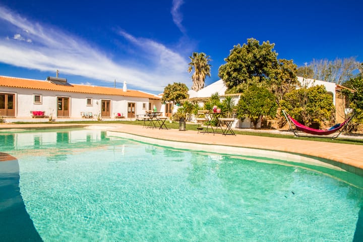 Rustic Charm For Groups At Orange Grove Farm - District de Faro