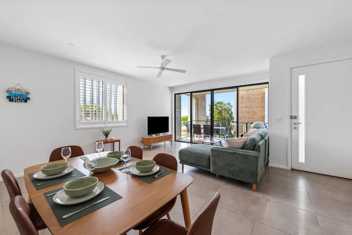 Tranquil Beach Escape| Walk To Sand•shops•caves - Caves Beach