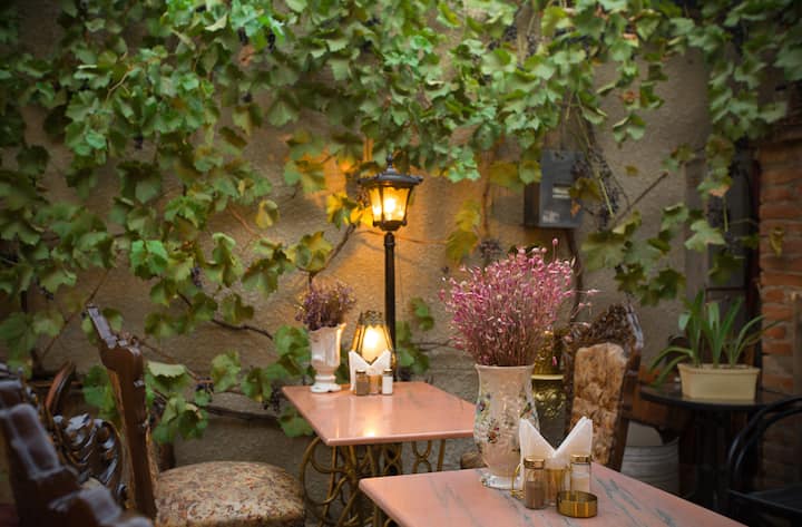 Garden Hotel (Privet Room) - Tbilisi