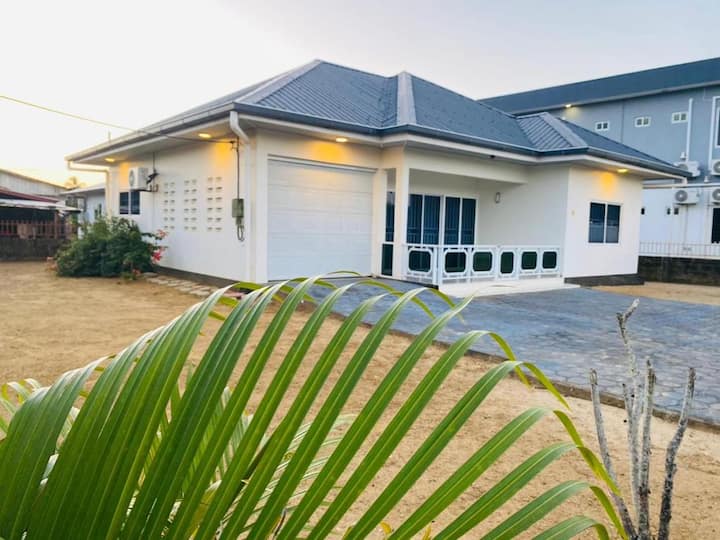 Joyce Place - Suriname