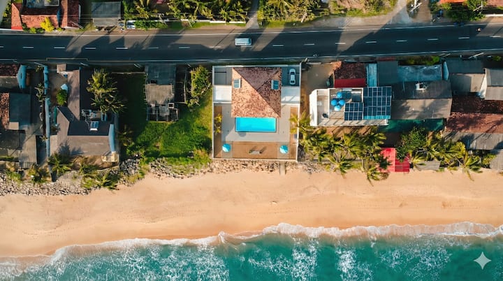 Villa In Hikkaduwa -3br, Private Pool, Beach - Hikkaduwa