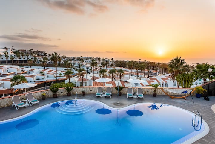 Costa Adeje Sunny Beach 444, 2br Ap.+sunny Balcony - Los Cristianos