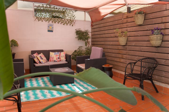 Apartamento Con Terraza A 20 Minutos Del Centro. - Cornellà de Llobregat