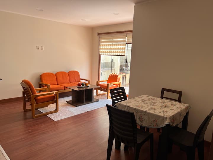 Departamento Cómodo Cerca Al Centro De La Ciudad - Sucre