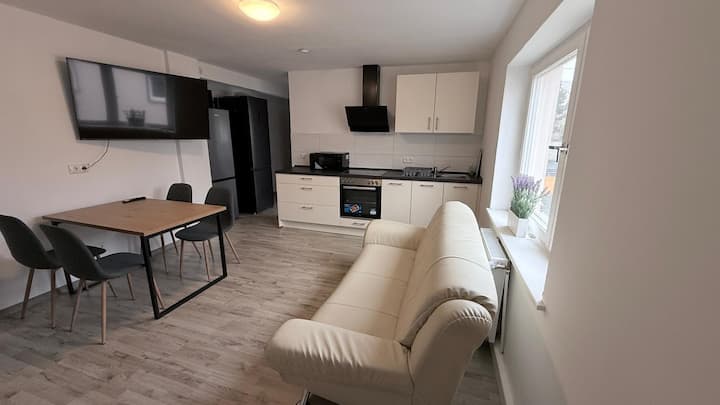 Modernes Apartment – Zentral In Helmbrechts - Hof