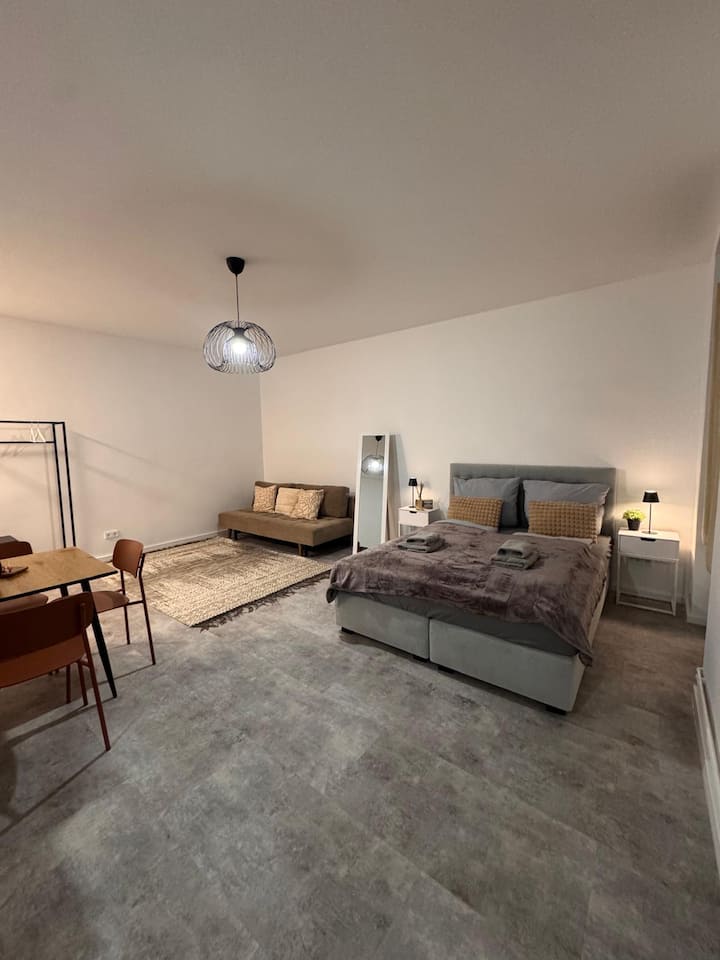 Cozy Studio Steglitz | Sleeps 4 | Near Center - Berlín
