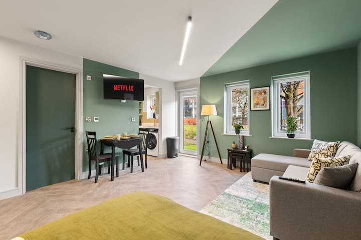 Victoria Court • Stay Angels - Sheffield