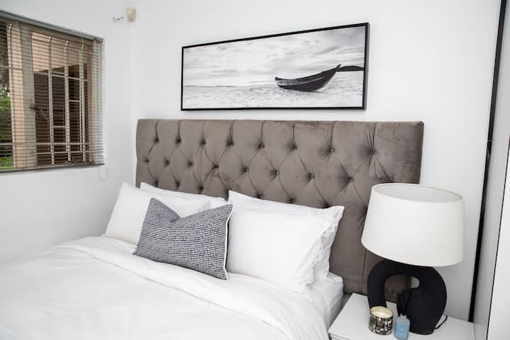 Serenity On Geelhaak - Kempton Park