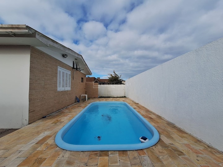 Casa No Centro De Xangrila Com Piscina, 50m Do Mar - Capão da Canoa