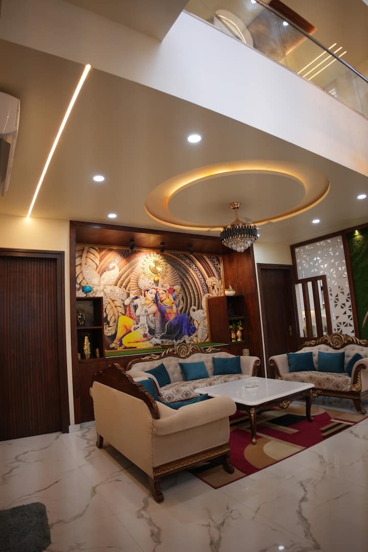 Offbeat Luxe 4bhk|hometheatre-pool-gamezon-bfbbq - Chintpurni