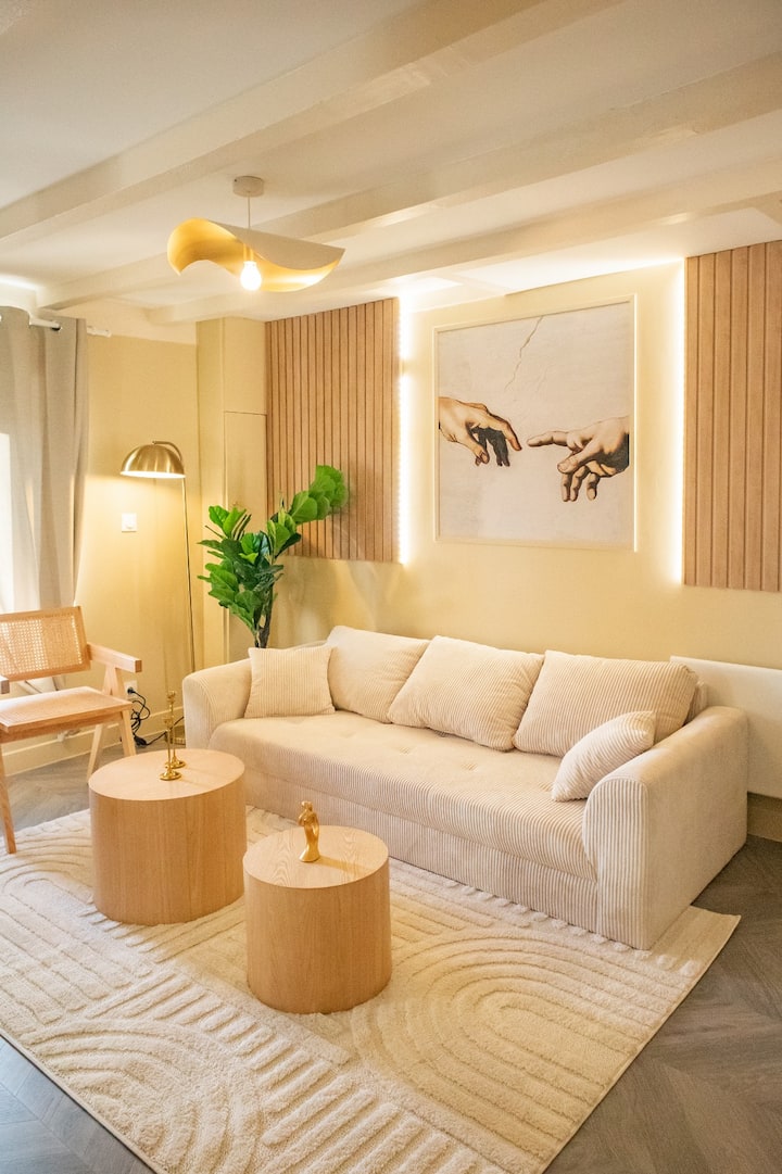 Charmante Suite Romantique Avec Balnéo Privée - L'Arbresle