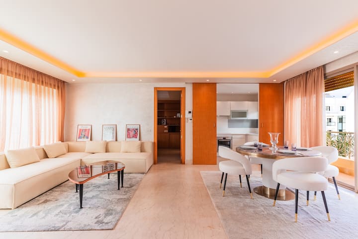 Riva Molière | Parking | ÉLégance & Espace - Casablanca, Marocco