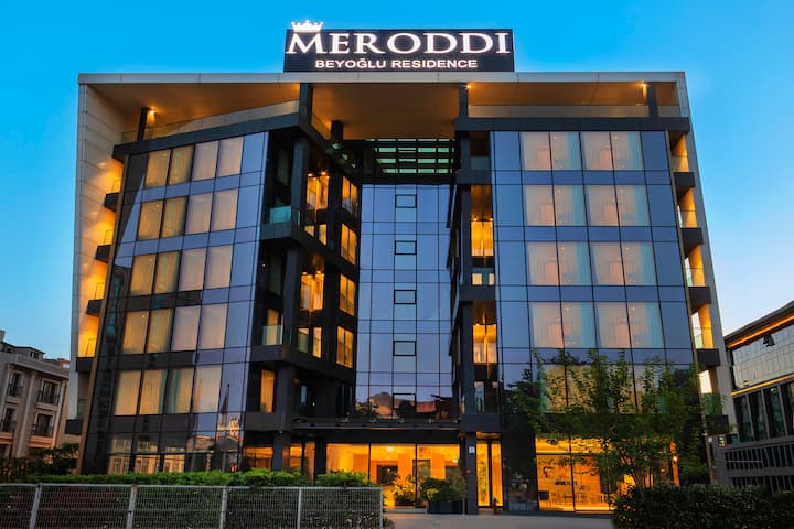 Meroddi Beyoğlu Residence - Balkonlu Stüdyo - Beykoz