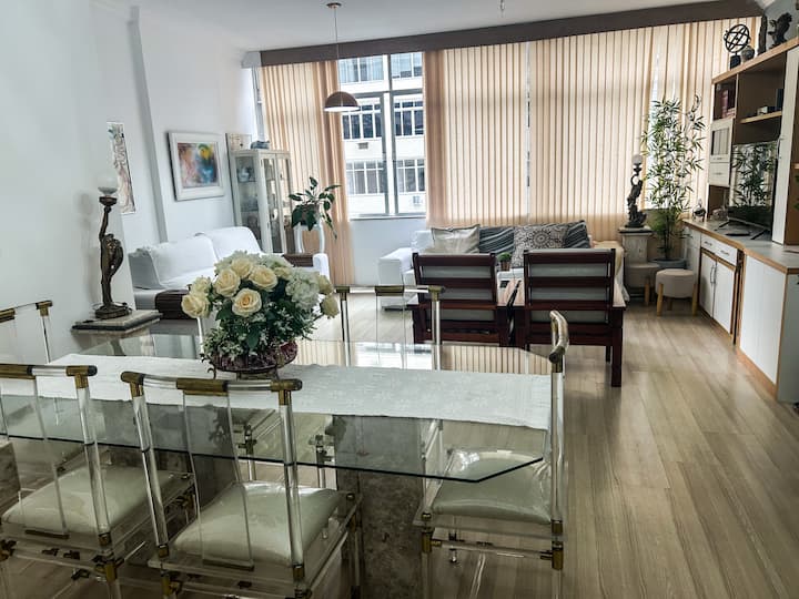 Copacabana: 3 Bedroom Apartment, 3 Blocks To Beach - Brasil