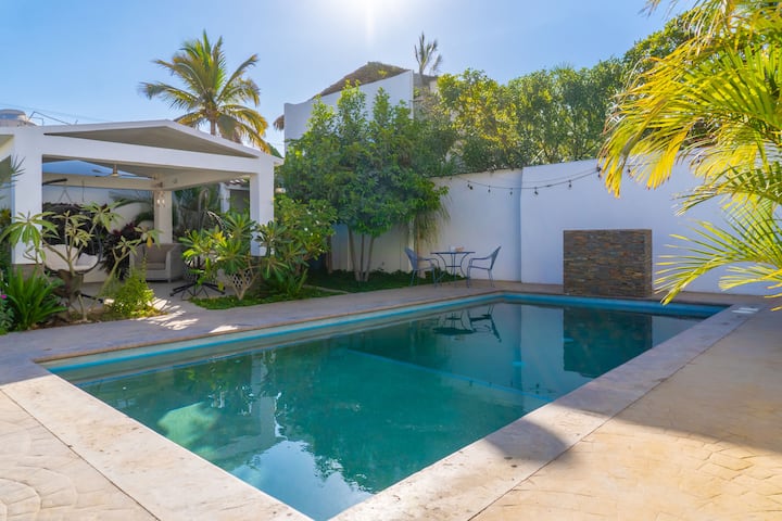 Downtown Cabo Oasis Bright, Modern Apartments - Cabo San Lucas