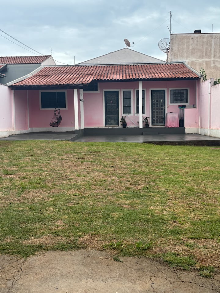 Casa Rosa/residencial Perto Ufscar Centro/garagem - São Carlos