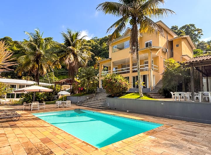 Casa Ampla Com Piscina E Lazer · Praia · Angra - Ilha Grande