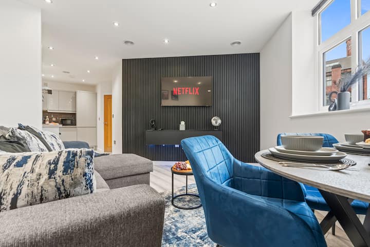 Contractor Friendly •Central 2-bed Apt• Free Wifi - Leicester