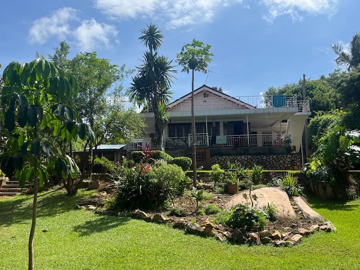 Peaceful Home Overlooking Lake Victoria - Ouganda