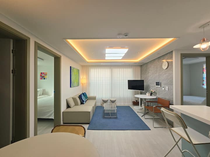 [신규]3r&2b, 신축 Elev/김포공항/송정역5분/홍대20분/이대병원/서울식물원 - 김포본동