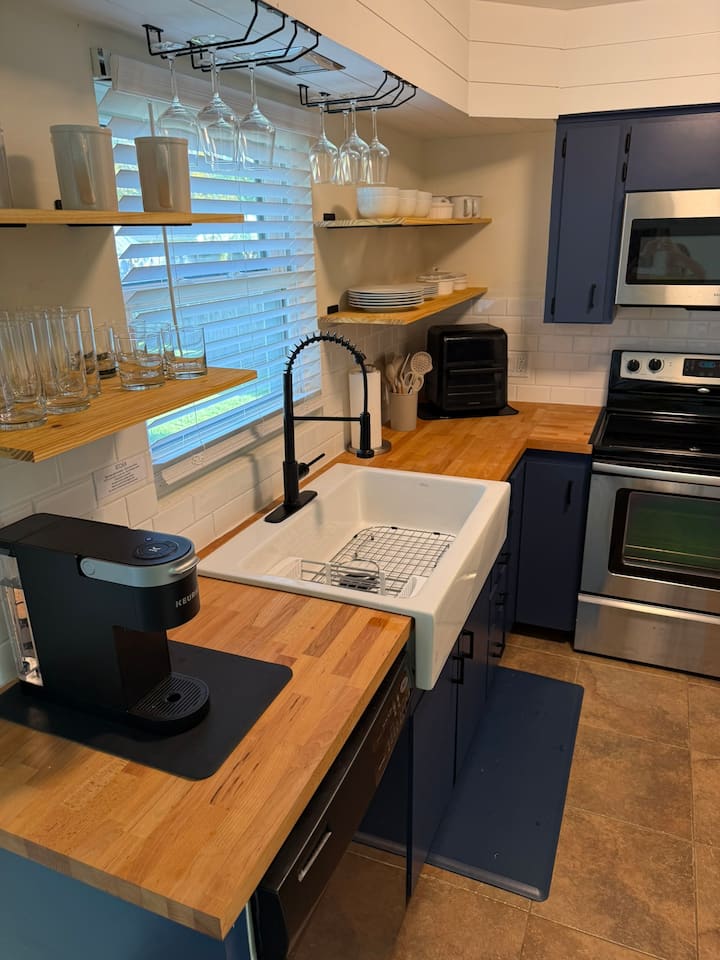 Mount Dora Sunset House - Mount Dora, FL