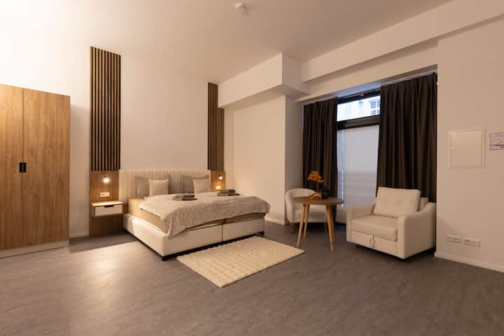 Rome Apartment Modern 3-person Retreat On Ku’damm - Berlín