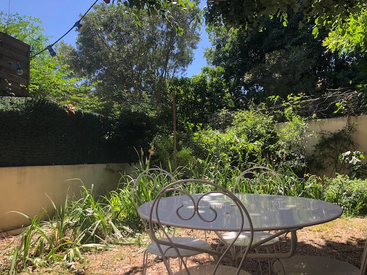 Jolie Maison De Ville Climatisée, Avec Jardin - Perpignan