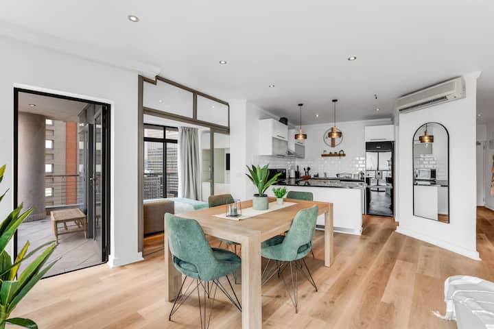 Foreshore Apartment With Skyline And Ocean View - Ciudad del Cabo