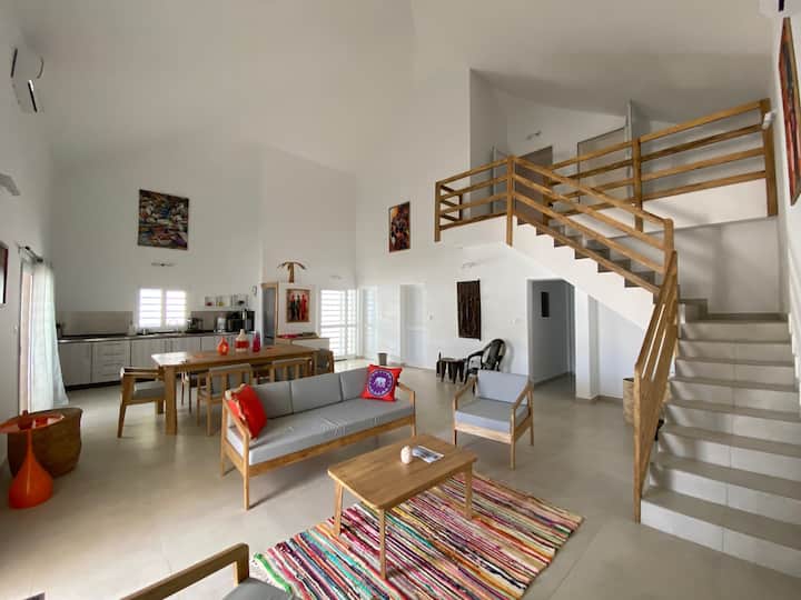 Maison Avec Piscine - Proximité Plage Et Village - Senegal