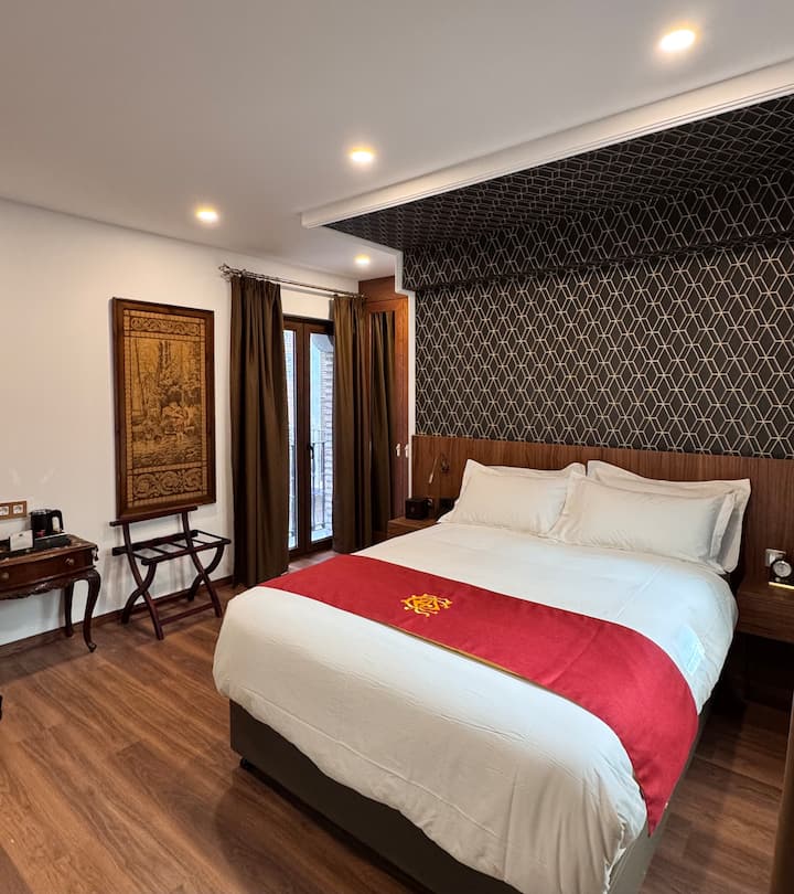 Elegancia Y Lujo En El Corazón Histórico - Toledo, España