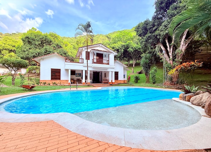 Acogedora Cabaña En Sopetrán - San Jerónimo