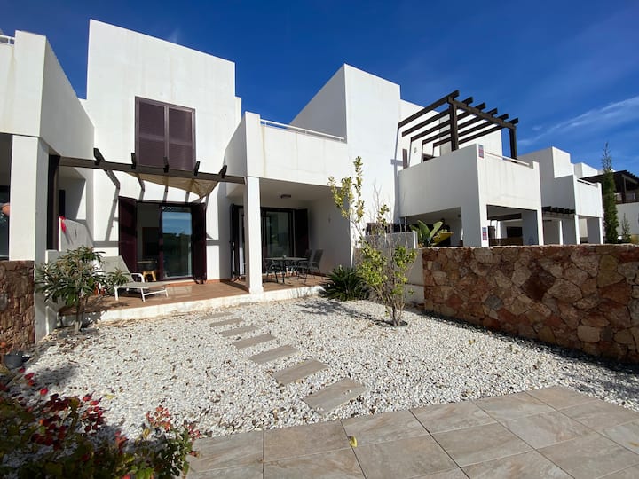 4 Bedroom 3 Bathroom Town-house Macenas Mojacar - Carboneras