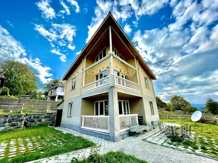 Greenwood Tsemi - Géorgie