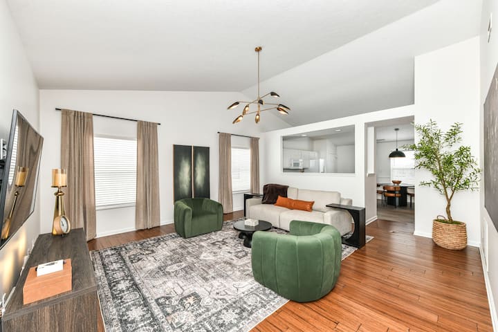 Stylish 3br Near Fishers & Noblesville Venues - Fishers, IN