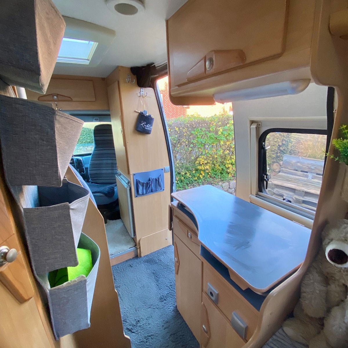 Your ideal camper for relaxed overnight stays - Campers/RVs for Rent in ...