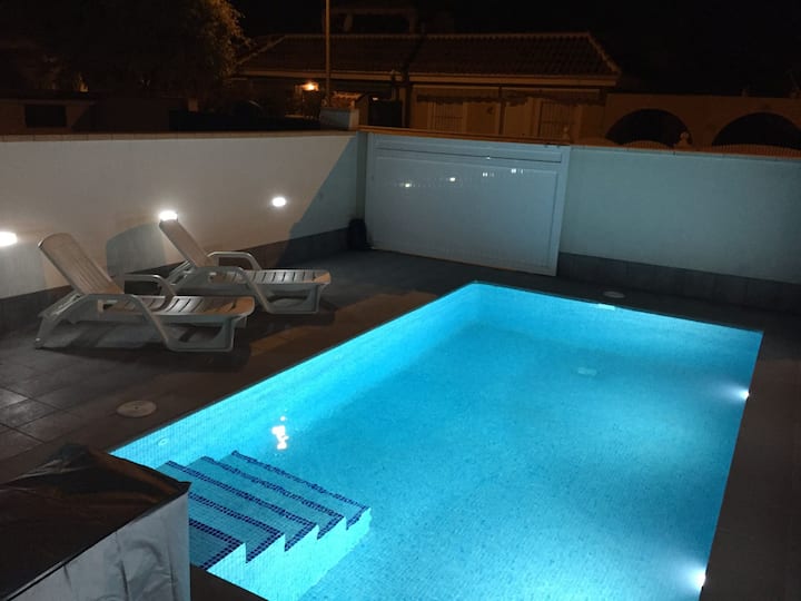 Villa Nerea - Mit Privatpool - Los Alcázares