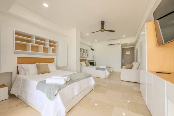 Apartasuite De Lujo En Cartagena/2 Min. Airport - Cartagena, Colombia