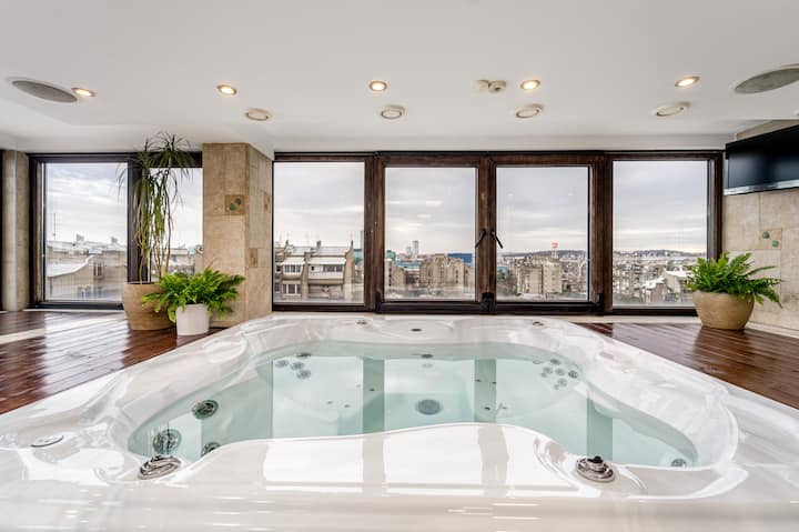 Botero Luxury Penthouse - Belgrade
