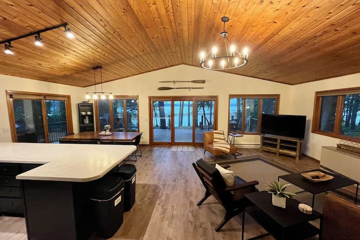 Little Beans Lakehouse - Nevis, MN