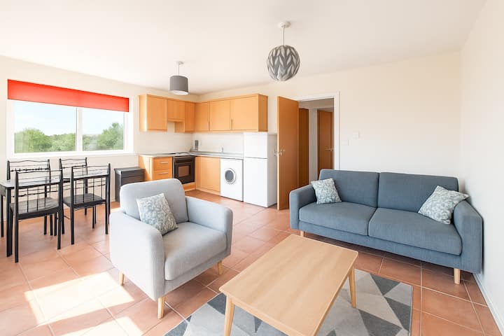 Apartment In Russet Court, Free Wi-fi And Parking - Cork