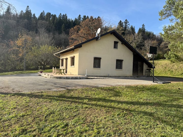 Havre De Paix Isolé, Terrasse & Grands Espaces - Gigny